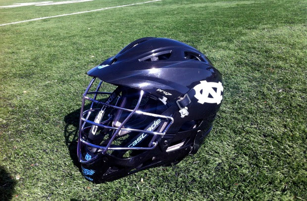 Take A Closer Look At UNCs Black Cascade Pro7 Helmet – Lacrosse Playground
