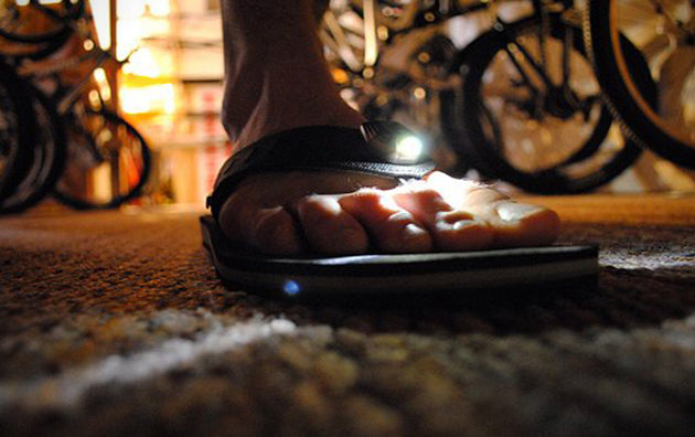 Teva Illum 2 Light Up Flip Flops – Lacrosse Playground