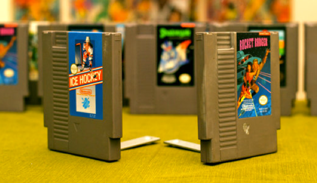 Nintendo Game Cartridges as Bookends – Lacrosse Playground